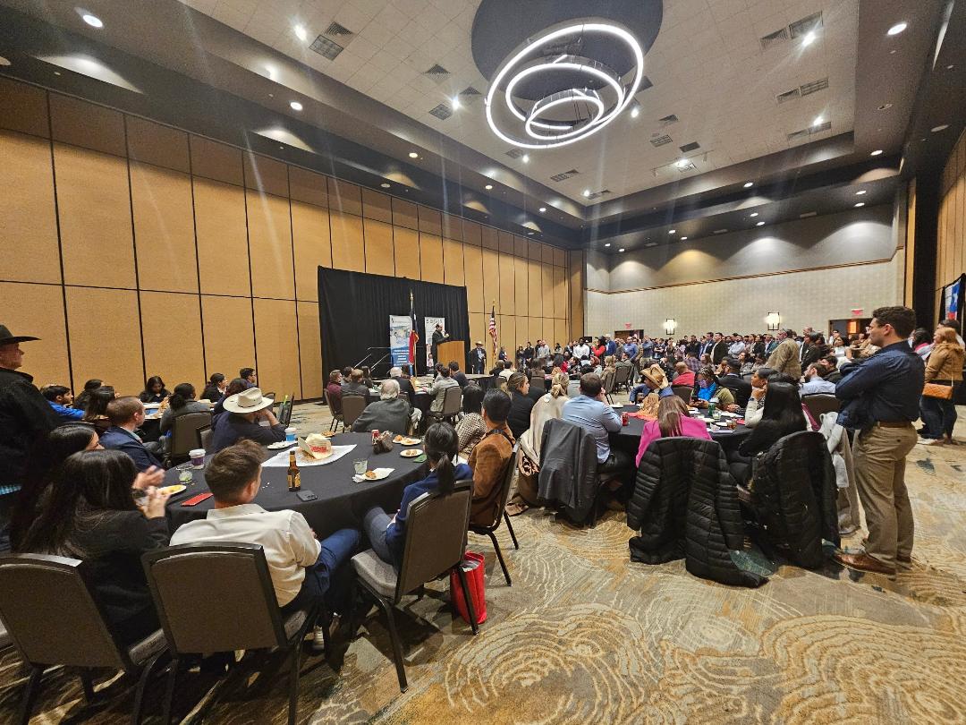 Texas Hosts Students for Largest CRIP Reception Ever! – Texas Podiatric ...